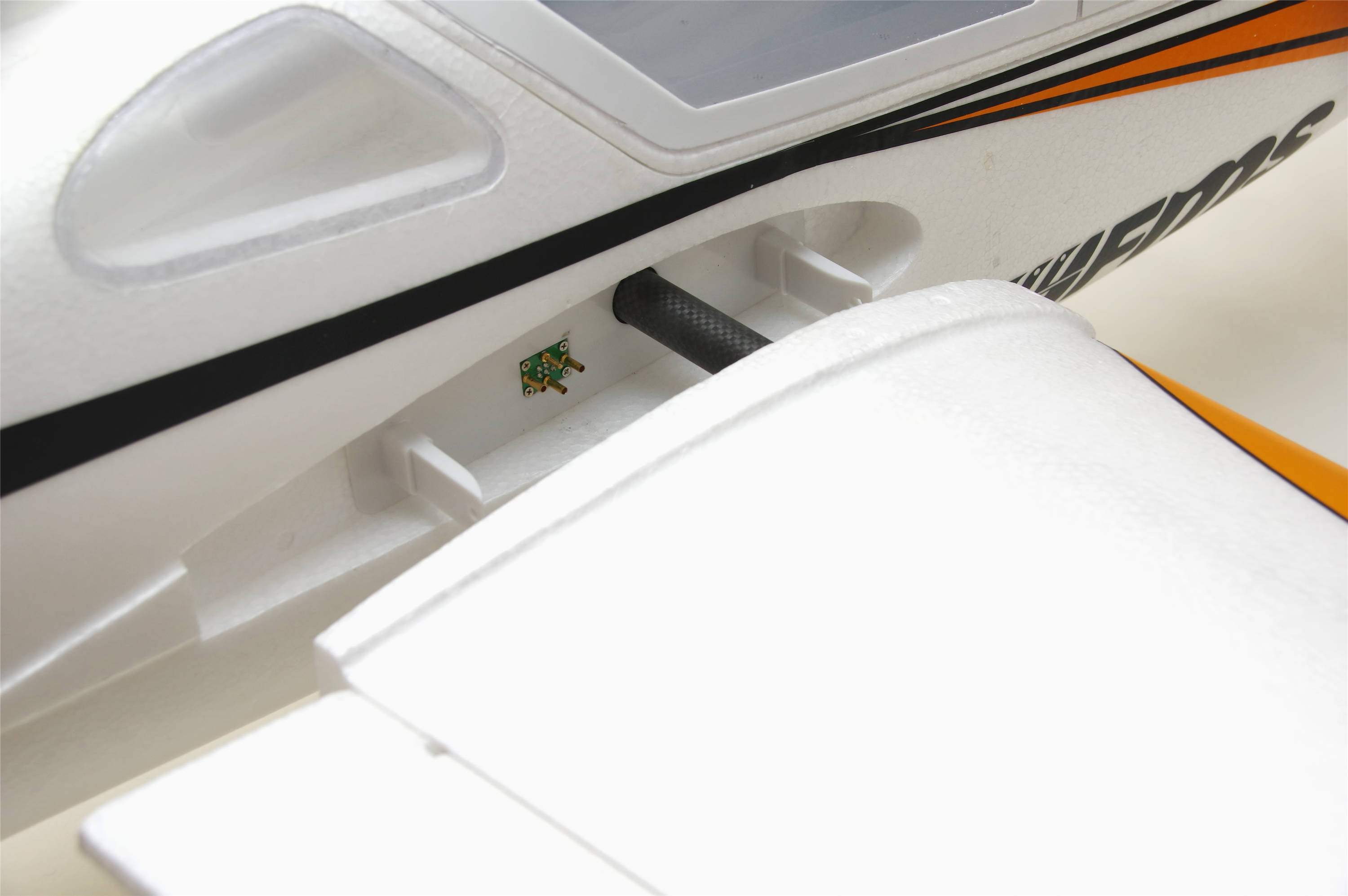 FMS Fox 3000mm Aerobatic EP Glider PNP | RcHubiQ.eu