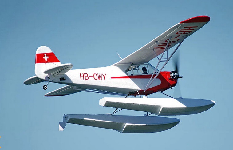 FMS Piper J3 Cub V4 1400mm PNP + Floats & Reflex V2 | RcHubiQ.eu